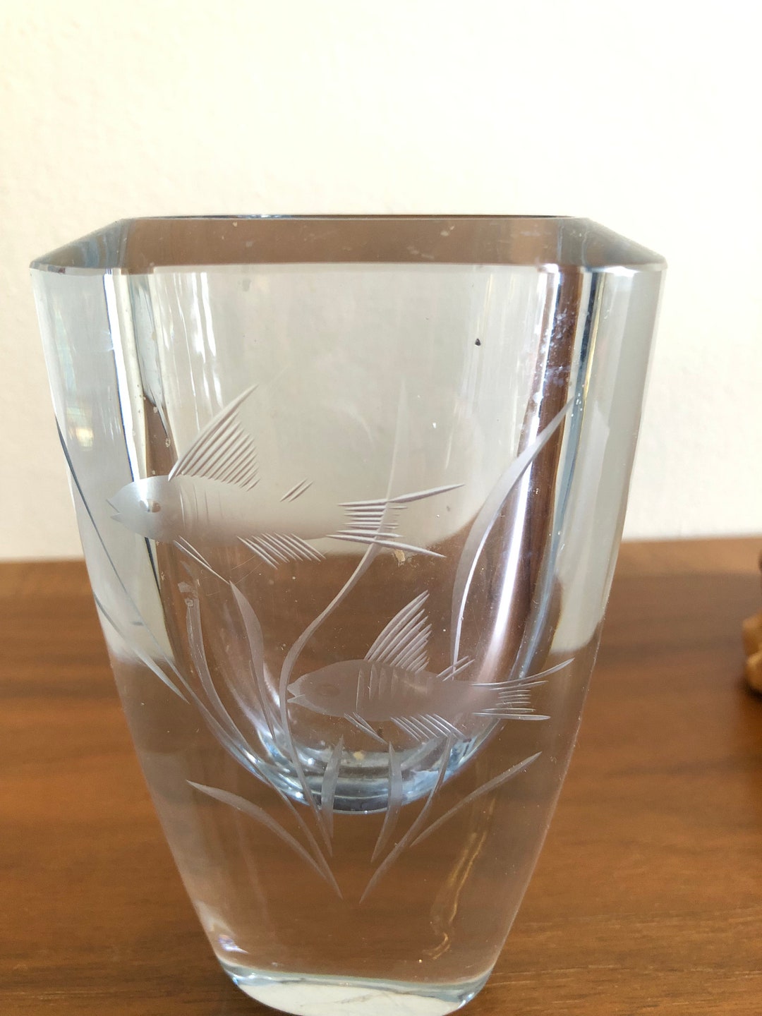 Vintage Art Glass Vase Etched Fish Stromberg Strombergshyttan - Etsy