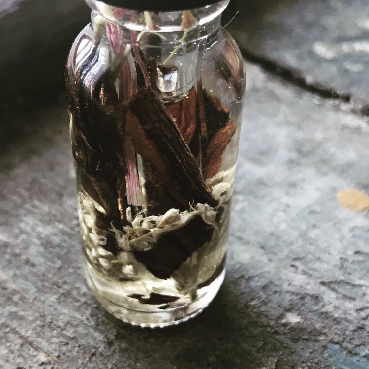 Crossroads Ritual Oil for Decisions Spirit Guidance Ritual / - Etsy