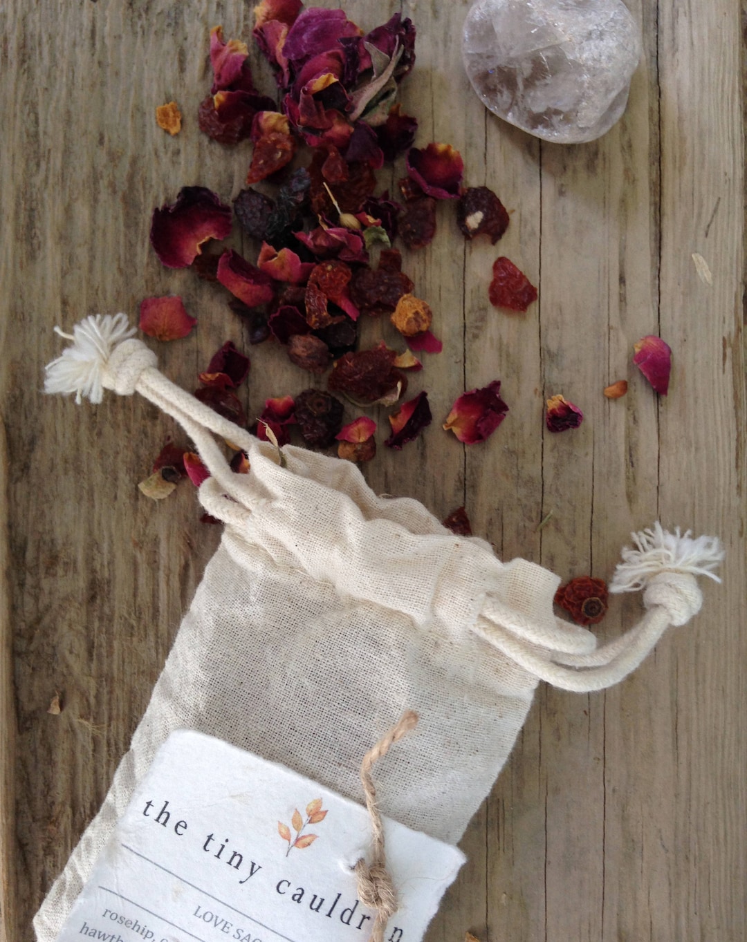 Love Sachet for Oils and Bottles | Witchcraft Spells and Witch Herb ...