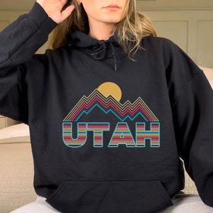 Utah Hoodie, Adult Unisex Retro Mountain Utah Sweatshirt ...