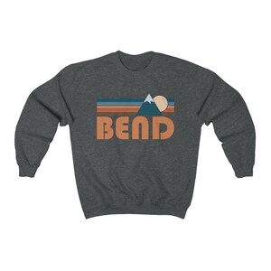 Bend, Oregon Sweatshirt, Unisex Retro Mountain Crewneck Bend Sweatshirt ...