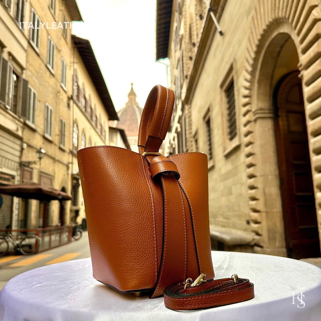 Italian Handmade Leather Bags for Women L L Elegant Leather Tote From Florence, Bucket Bag ...