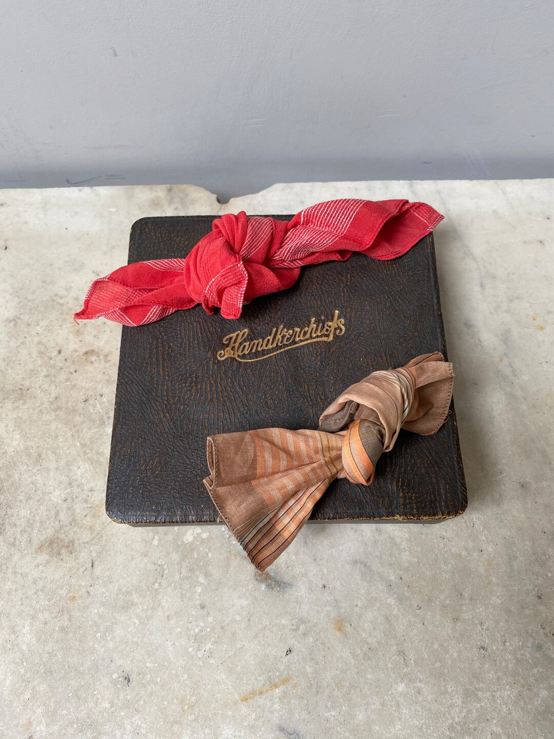 Vintage Hankie Box and Hankies - Etsy