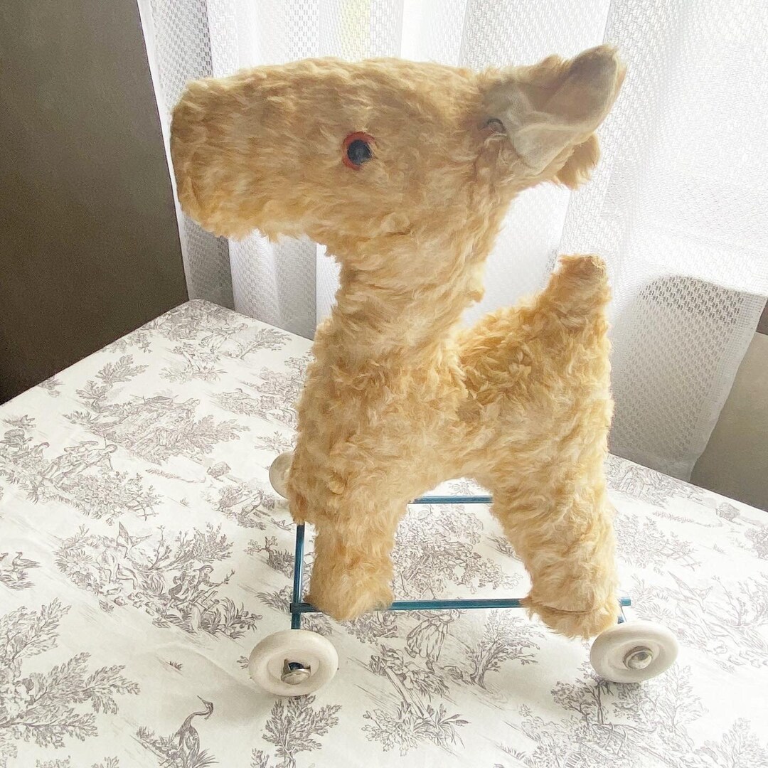 ADORABLE Vintage Toy Dog on Wheels - Etsy