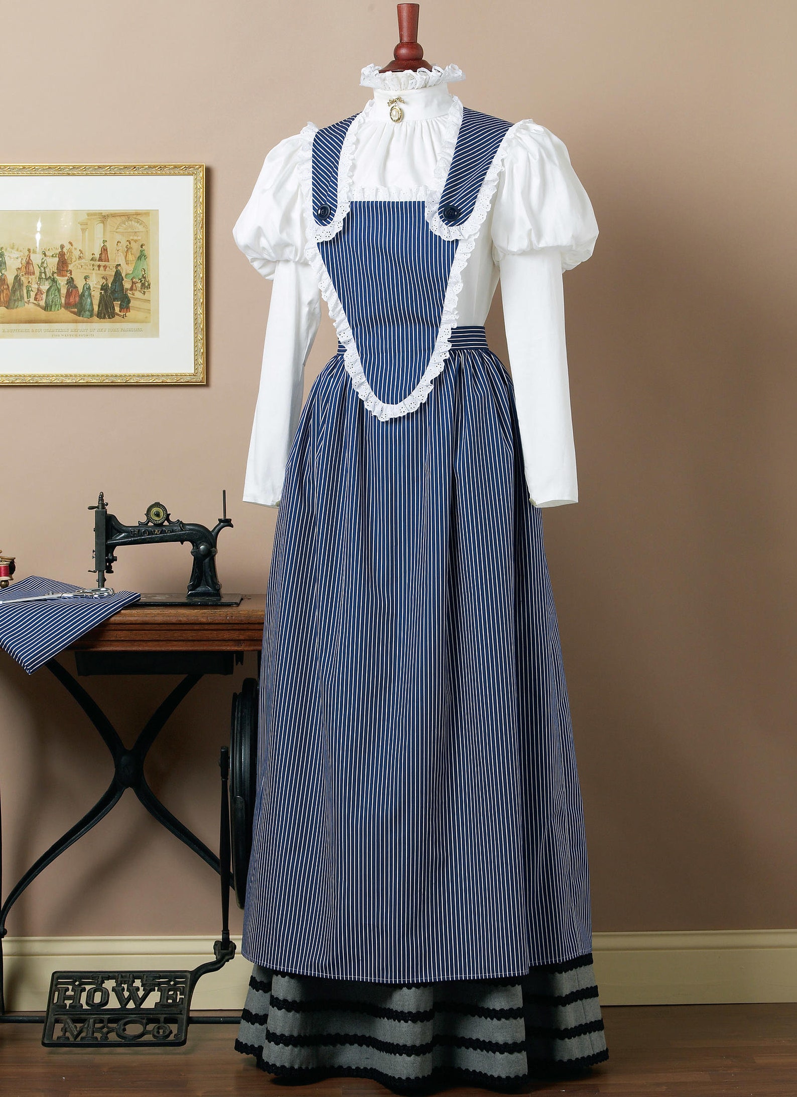 B5509 Sewing Pattern Garden Kitchen Victorian Costume Historic Aprons 5 ...