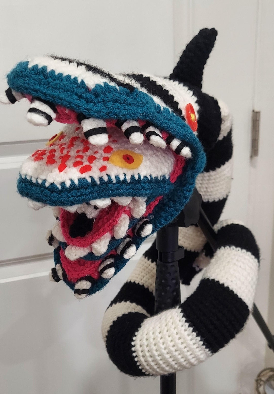 Beetlejuice Sandworm Puppet Crochet PATTERN PDF Download - Etsy Canada