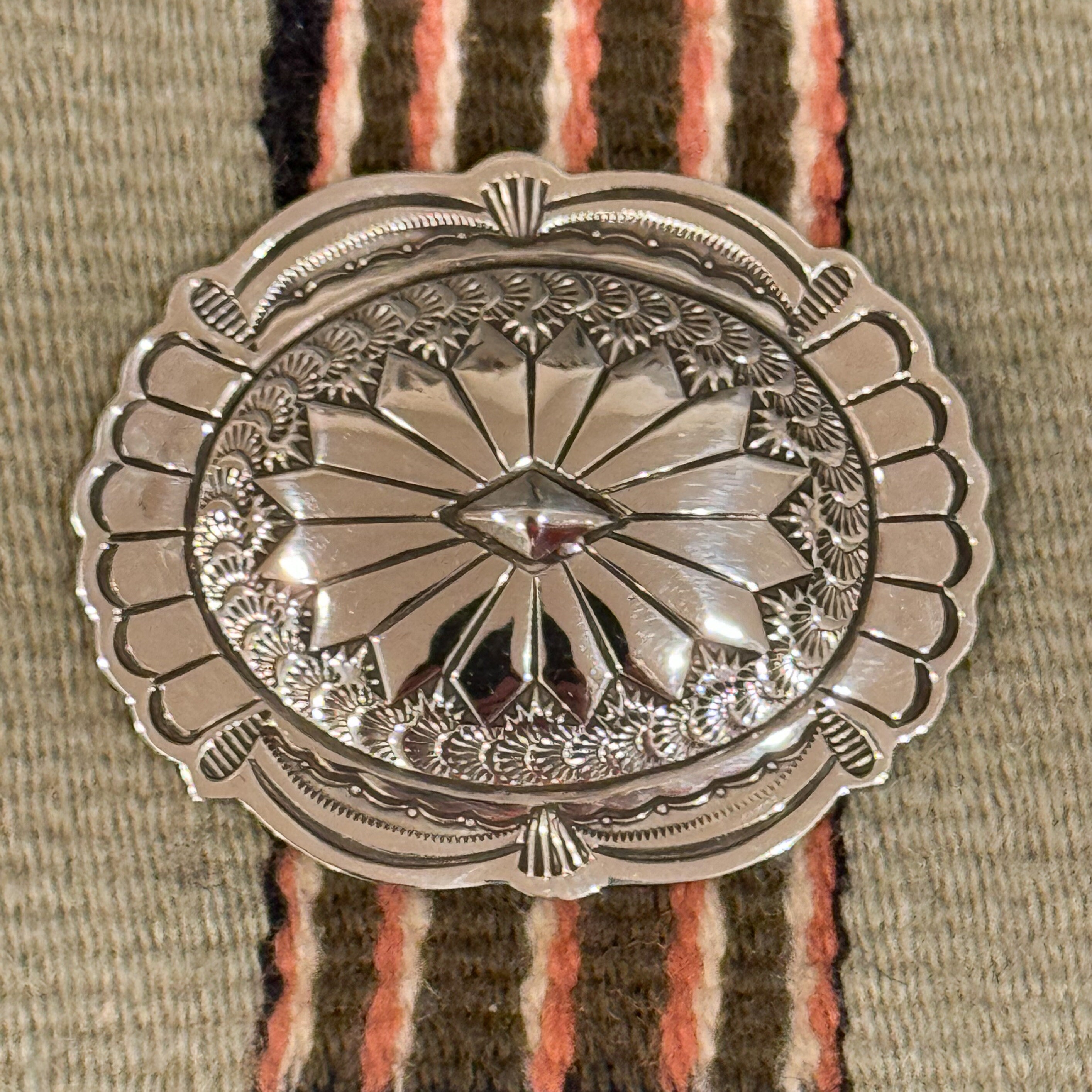 Classic Vintage Navajo dińestamped and Chased Sterling Silver Concho ...