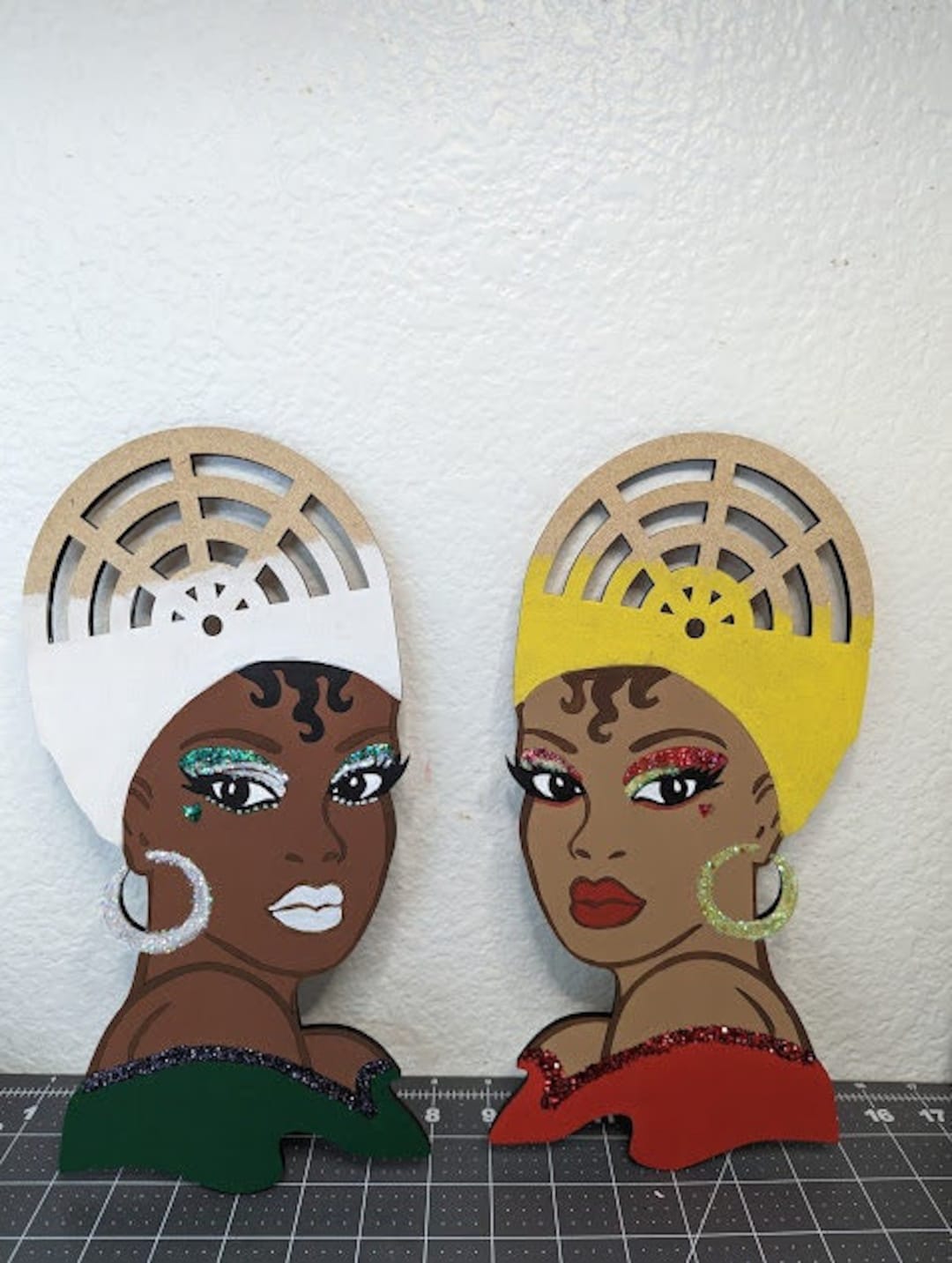 Painted Diva Wreath Rail: Afro Woman Door Hanger - Etsy