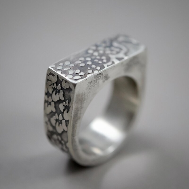 Hollow Form Ring - Etsy
