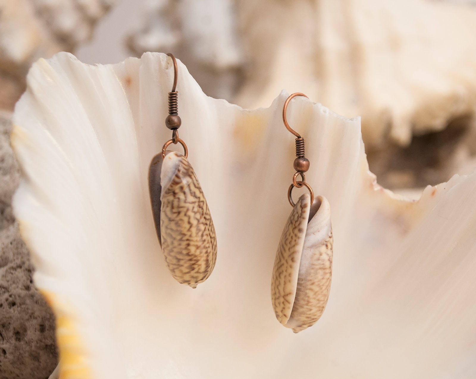 Wood Beads Necklace With Seashells Earrings Brown Beads Necklace ...