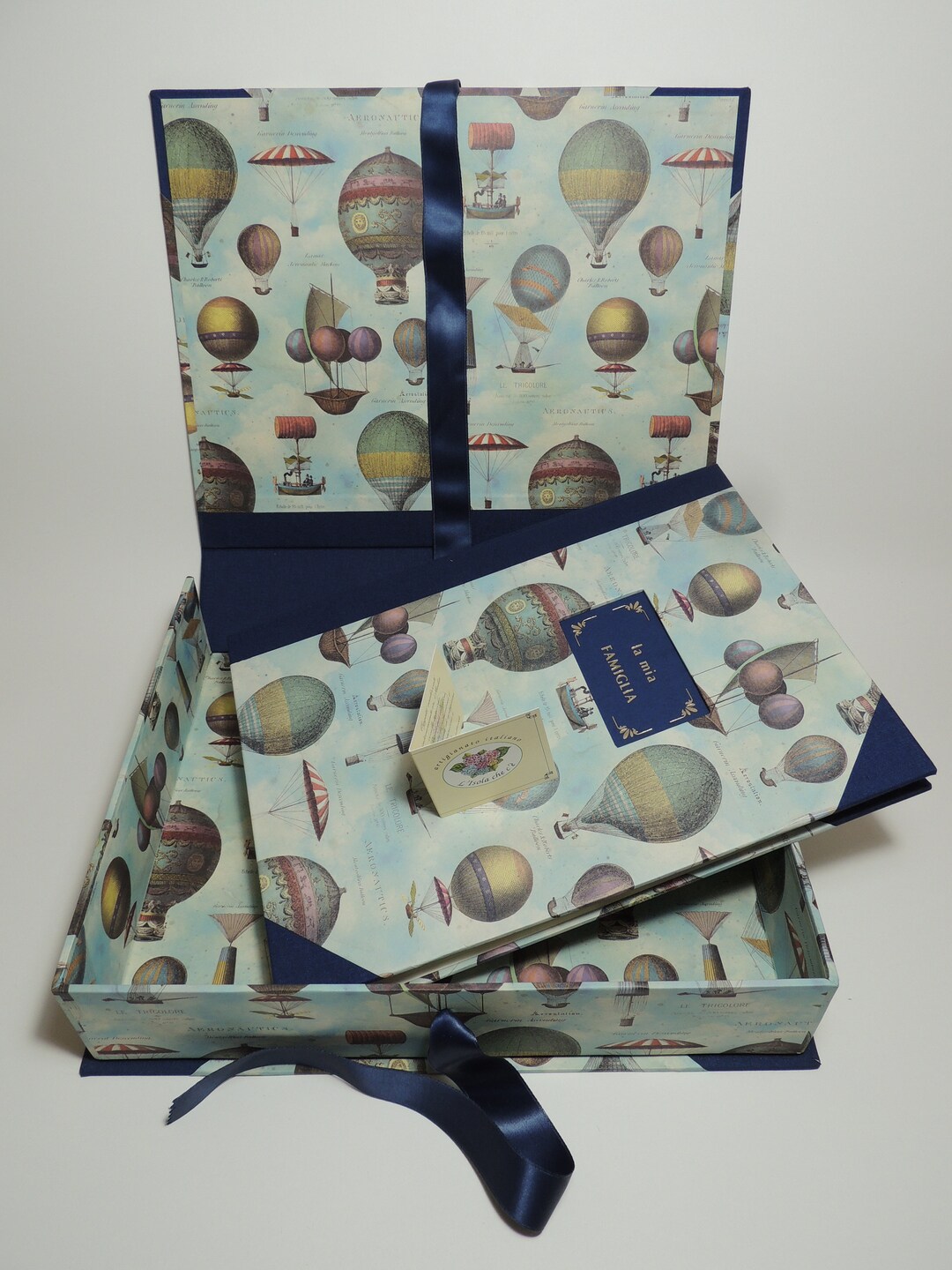 Photo Album With Box - Customizable 23x30 - Various Papers - Album With ...