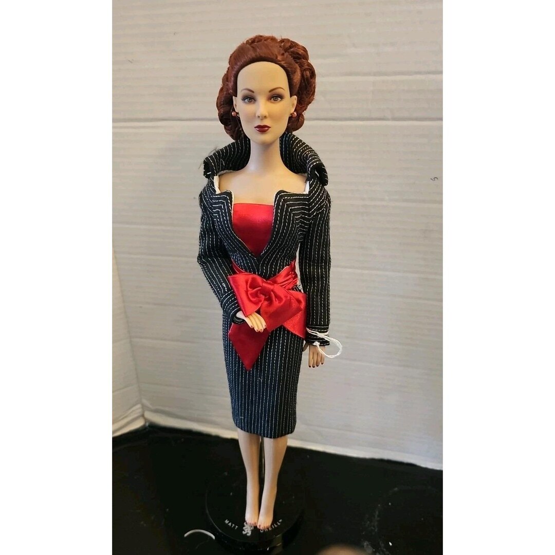 MDCC Tonner Tyler 16" ANNE HARPER Dressed Designer to the Stars Doll ...