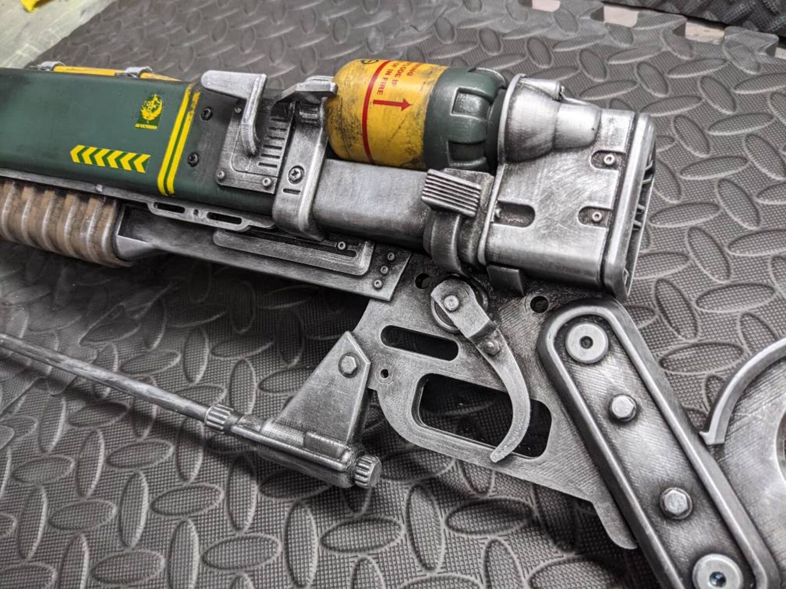 Fallout 4 Fallout 76 inspired Laser Rifle/ Cosplay Prop | Etsy