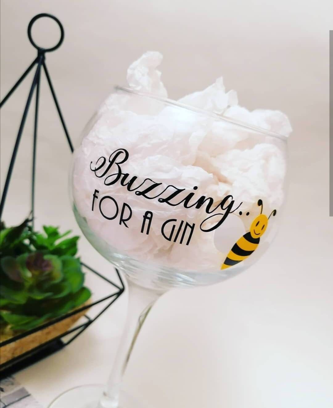 Personalised Bee Gin Balloon Glass, Gin Lover Gift - Etsy