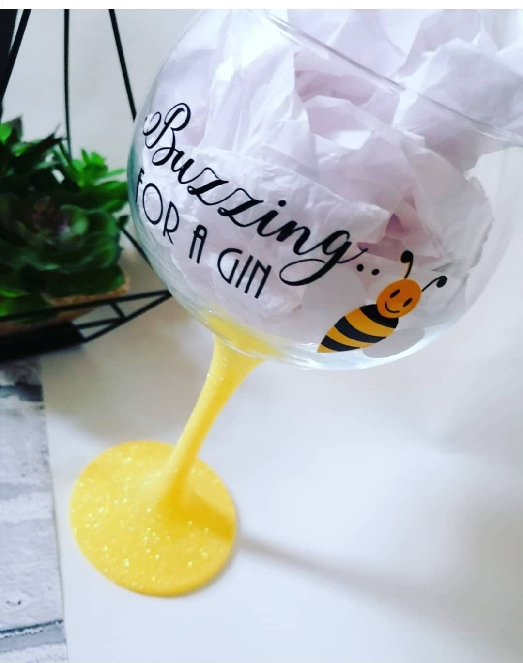 Personalised Bee Gin Balloon Glass, Gin Lover Gift - Etsy UK