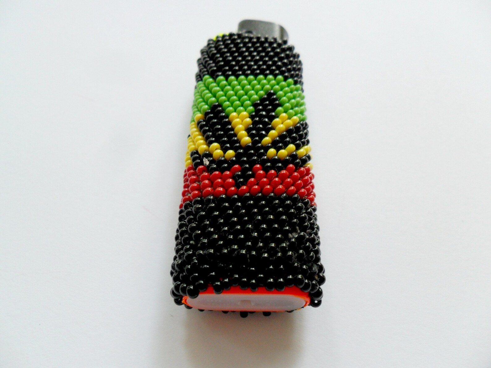 Rasta Colored Red Yellow Green Marijuana Leaf Cover for Cigarette ...