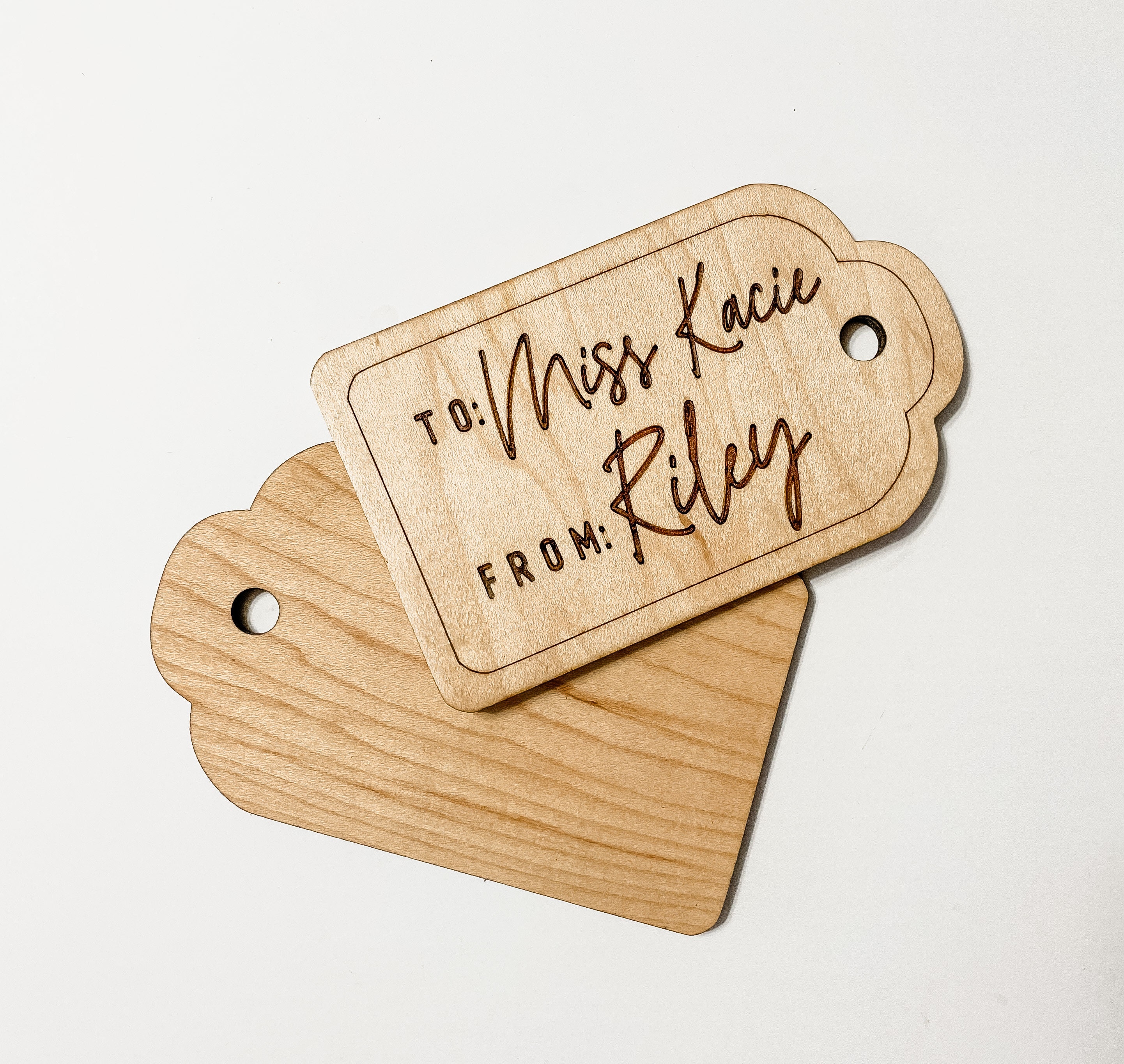 Personalized Wooden Gift Tag: Custom Family Basket Tag - Etsy