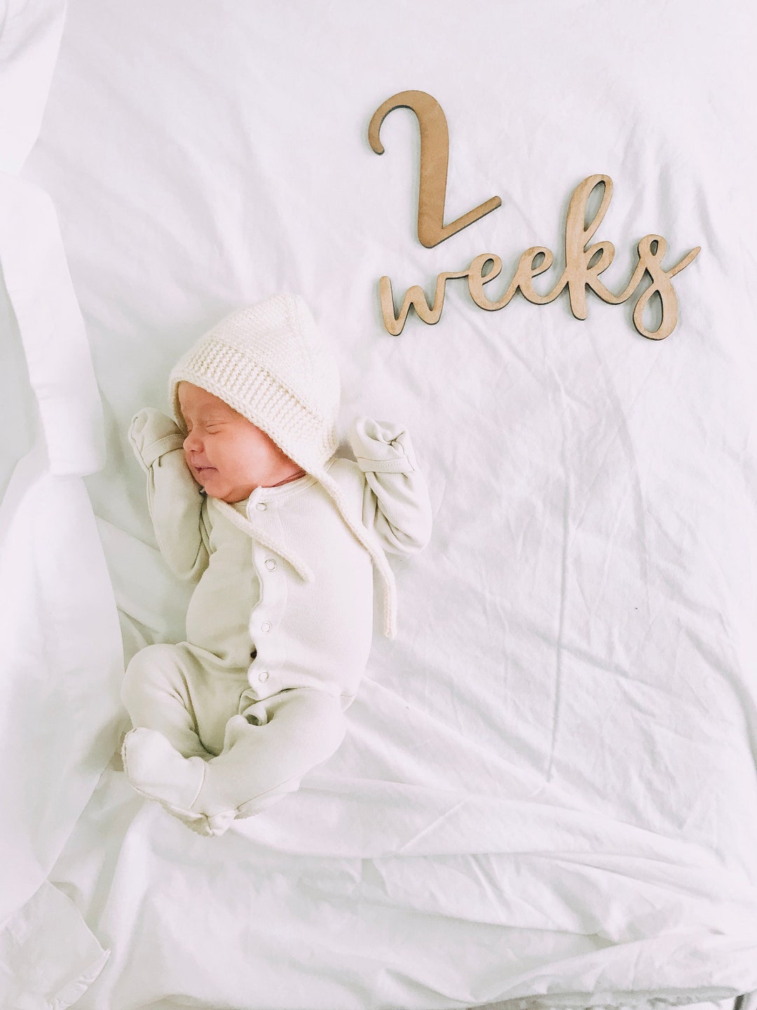 Baby Monthly Milestone Wood Cutouts: Photo Prop Set - Etsy Canada