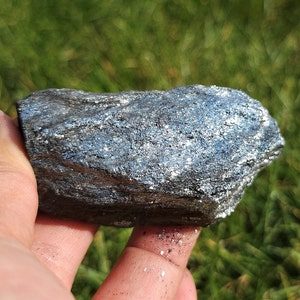 Specular Hematite, Specularite, Micaceous Hematite, Garnet, Magnetite ...