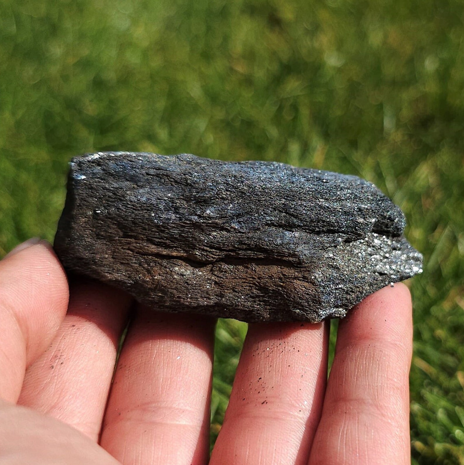 Specular Hematite, Specularite, Micaceous Hematite, Garnet, Magnetite ...