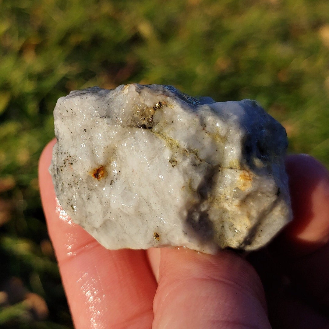 Dolomite Marble, Calcite Mineral, Chalcopyrite Crystals, Feldspar ...