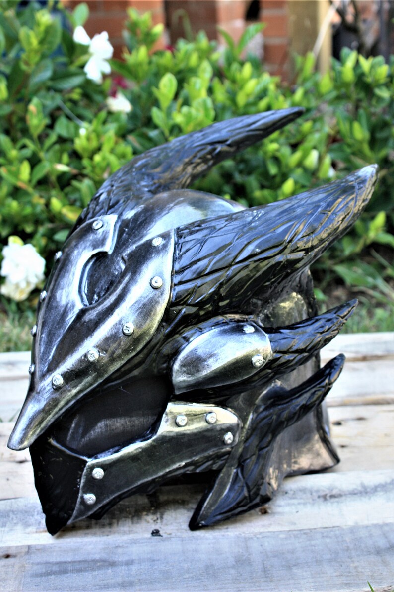 Skyrim Elder Scrolls Daedric helmet prop replica | Etsy Skyrim Elder Scrolls Daedric helmet prop replica | Etsy