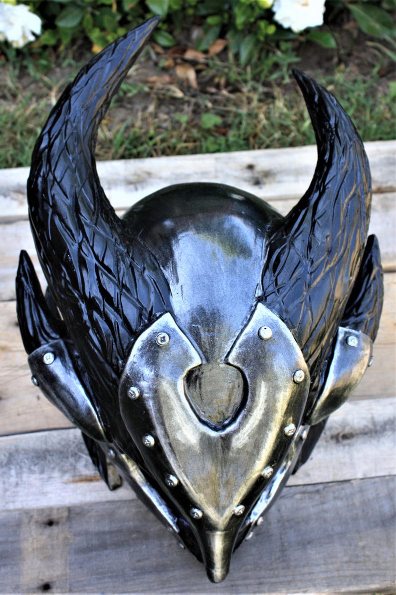 Skyrim Elder Scrolls Daedric helmet prop replica | Etsy Skyrim Elder Scrolls Daedric helmet prop replica | Etsy