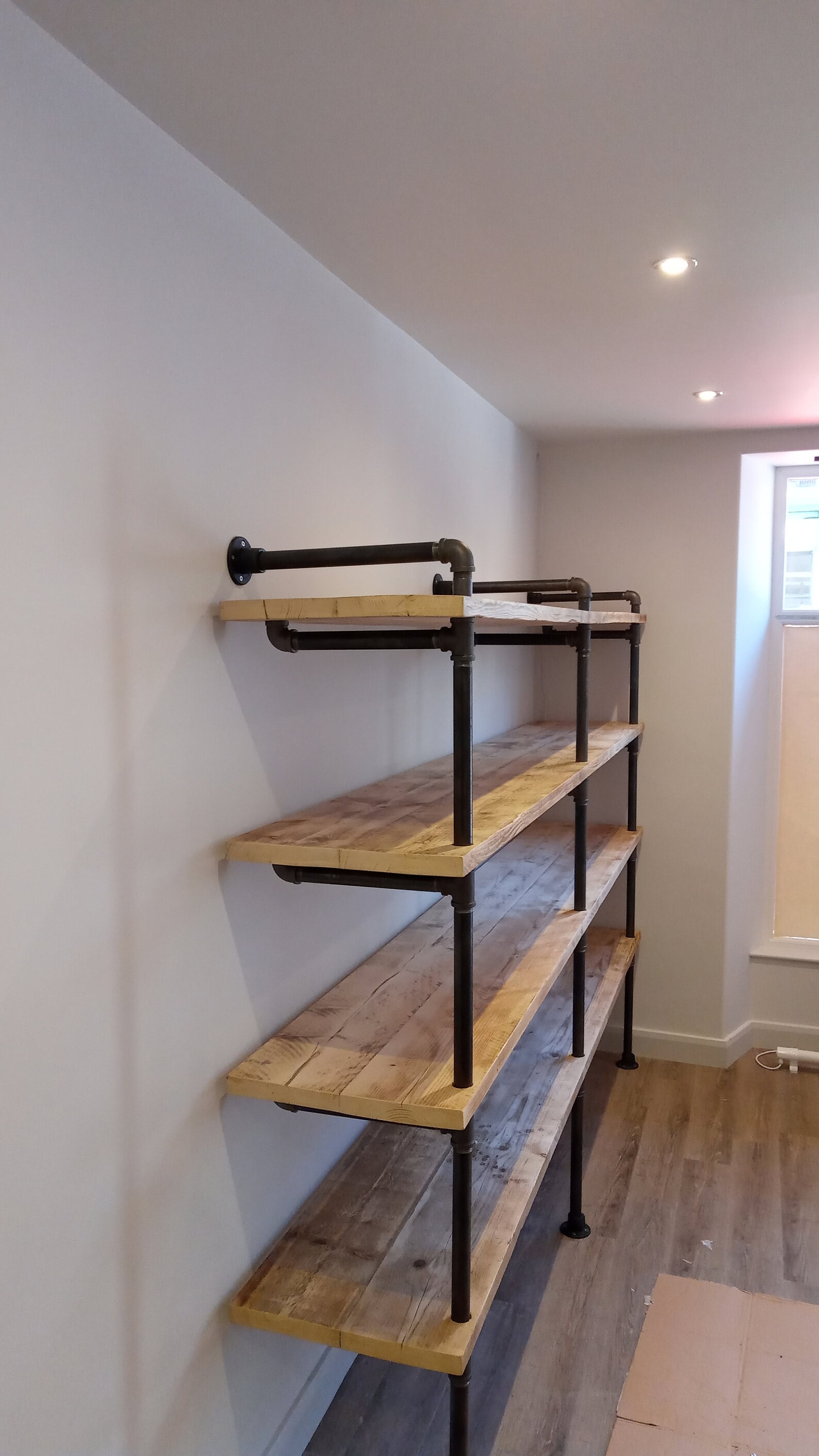 Scaffold Board and Gas Pipe Shelving - Etsy