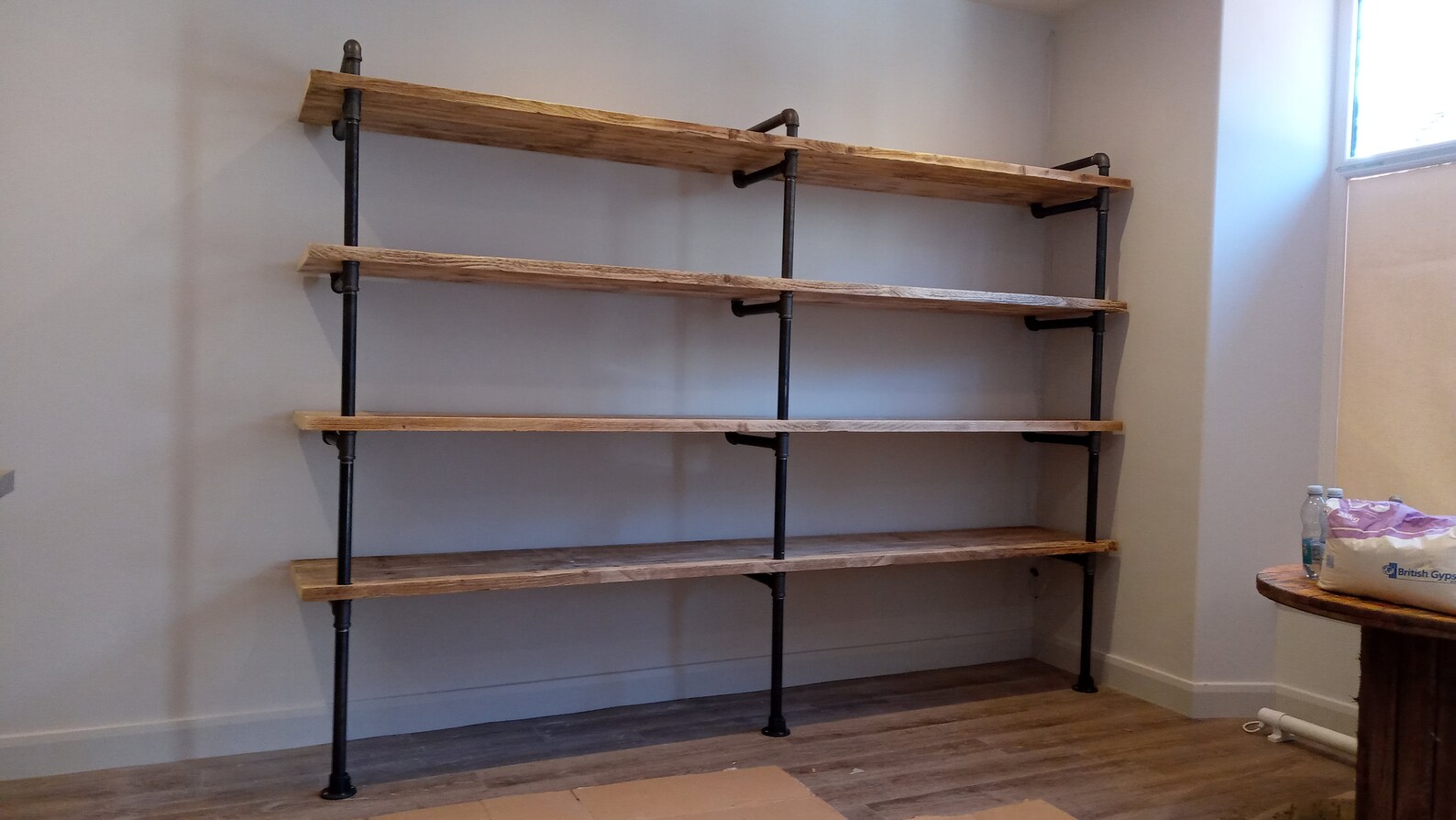 Scaffold Board and Gas Pipe Shelving - Etsy