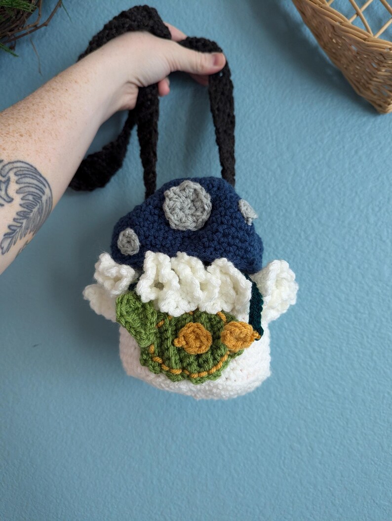Crochet Mushroom Hobbit Door Bag | Mushroom Purse | Cottage Core Purse ...