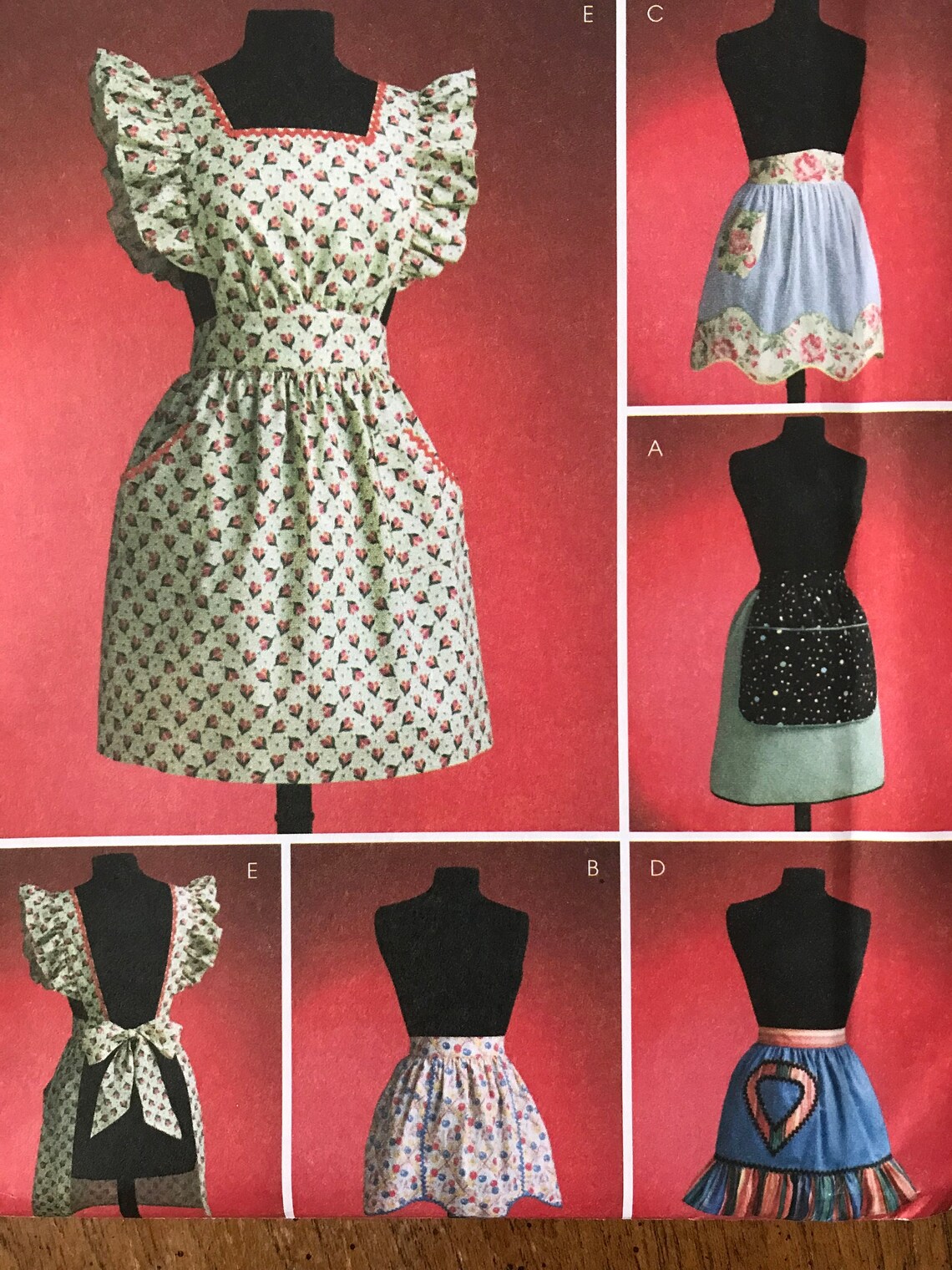 Butterick, 1950s Vintage Aprons, Sizes Small 8,10, Medium 12,14, Large ...