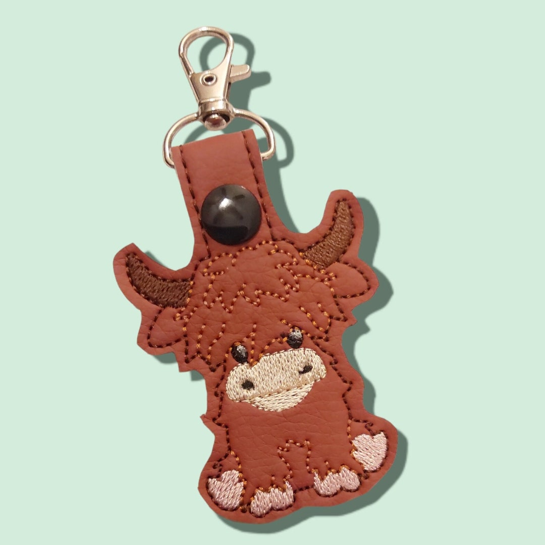 Highland Cow Key Fob - Etsy