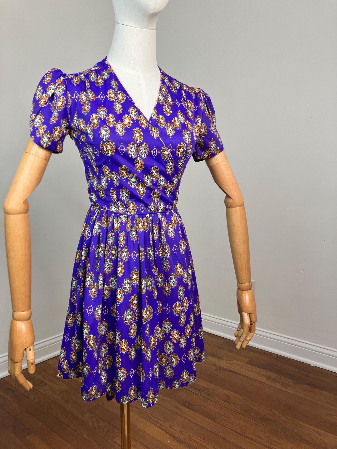 70s Sears Jr Bazaar Novelty Lady Face Print Mini Dress - Etsy