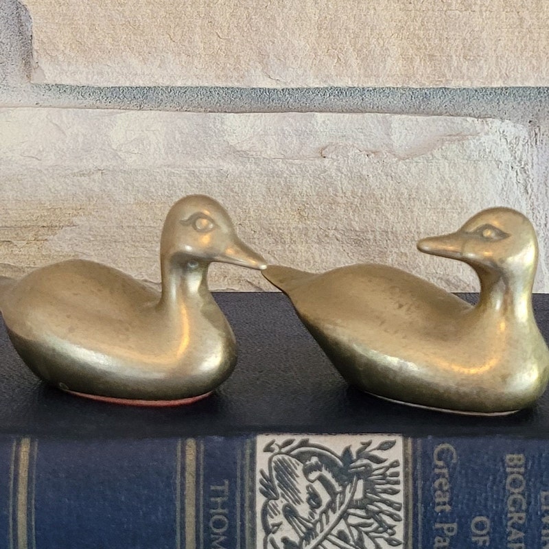 Shelf Statues - Etsy