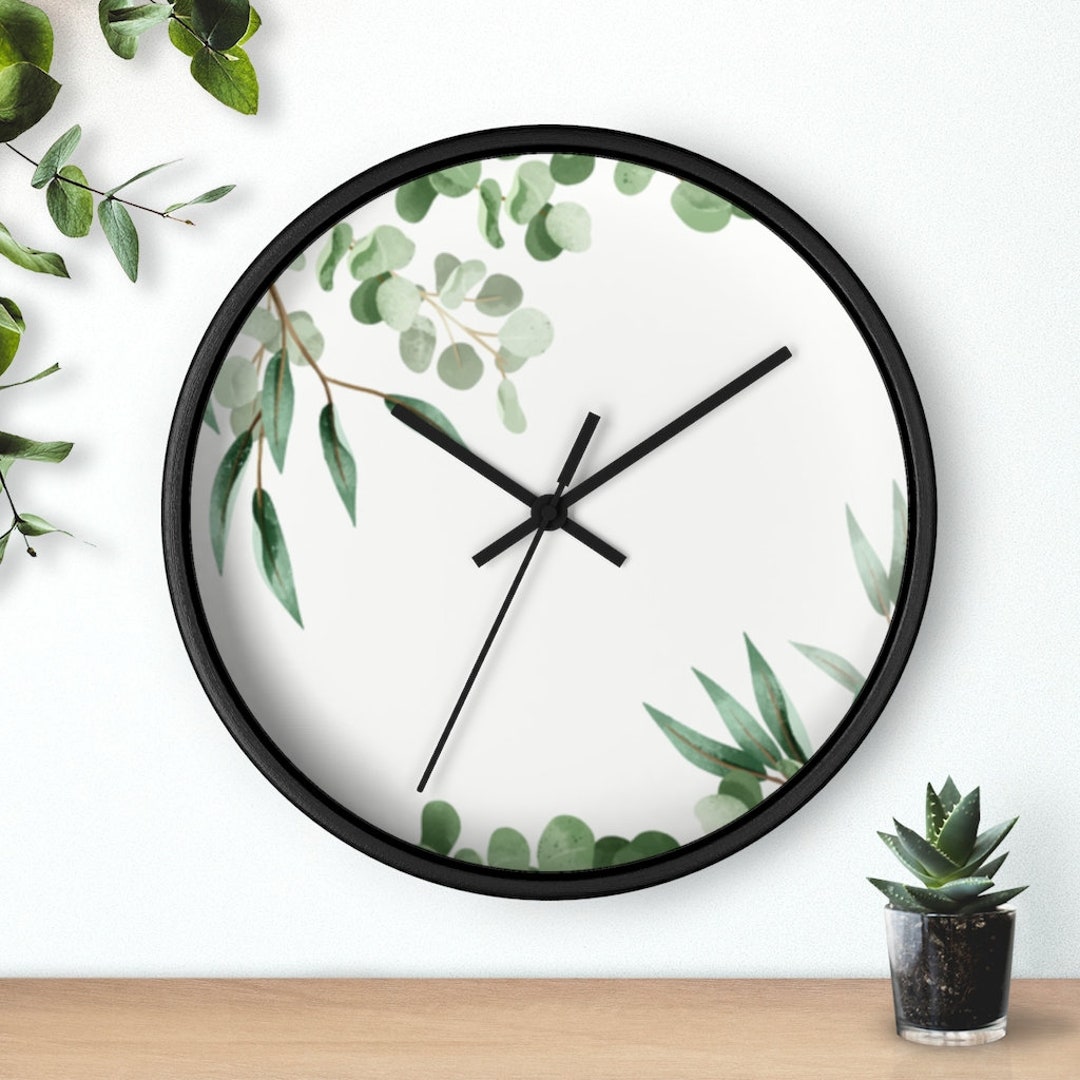 Eucalyptus Leaves Round Wooden Wall Clock | Leaves and Branches Quiet ...