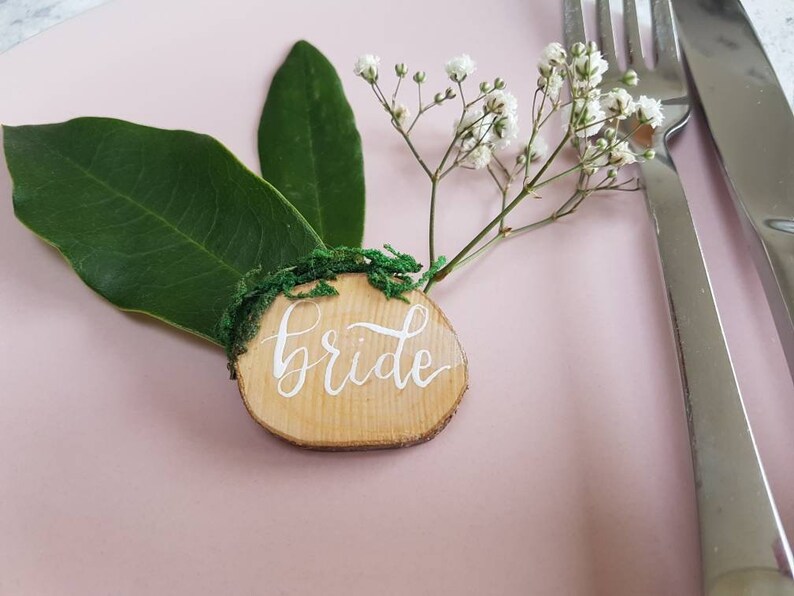 Wooden slice name cards Rustic name setting Wooden | Etsy