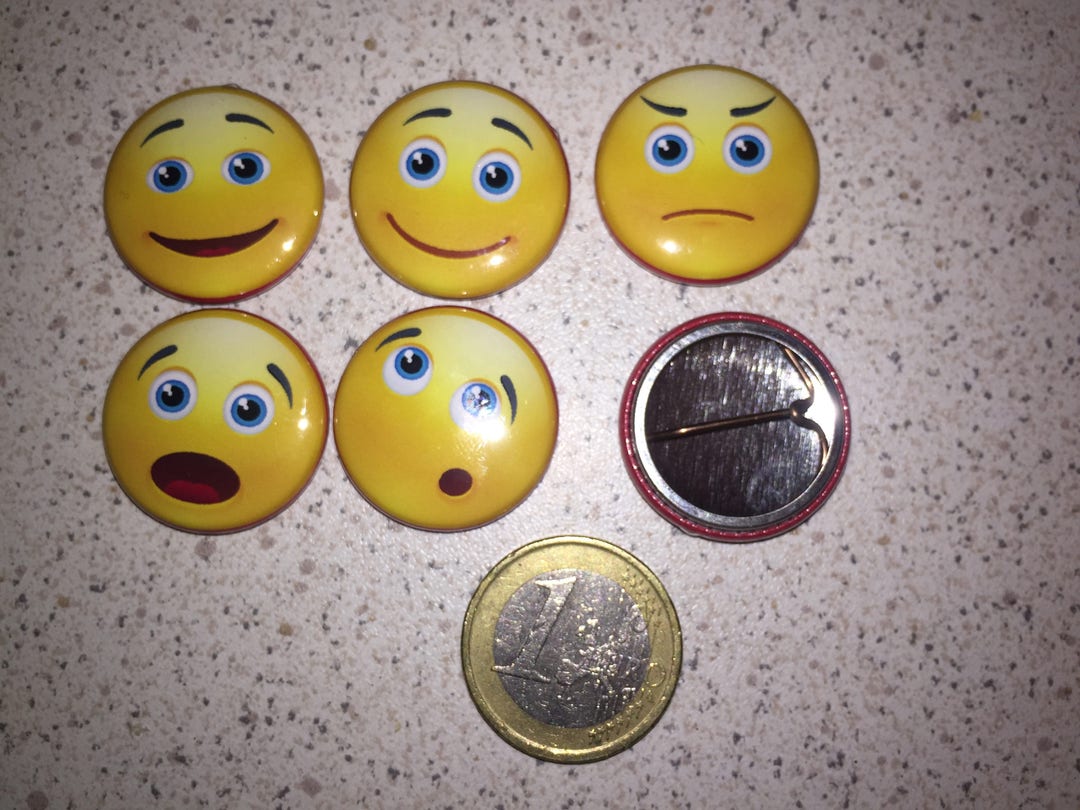 5 Smiley Face, Emoticons, Pins Badges - Etsy
