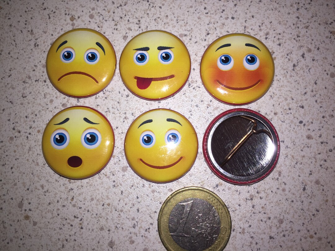 5 Smiley Face, Emoticons, Pins Badges - Etsy