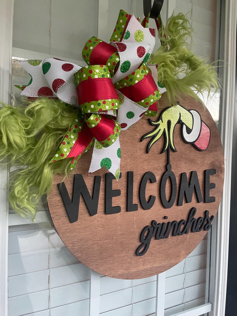 Welcome Grinches Door Hanger - Etsy
