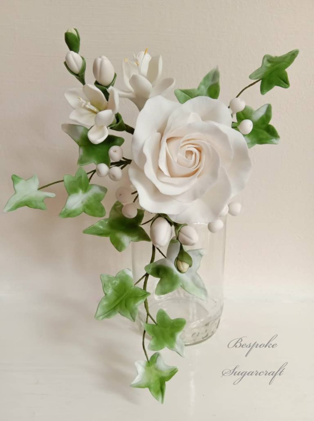 Bespoke Sugarcraft - Sugar Rose, Freesia With Berries and Ivy Spray ...