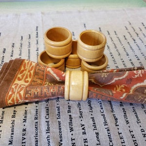 Vintage Wooden Napkin Rings, Set of 6, Cute Vintage Napkin Holders ...