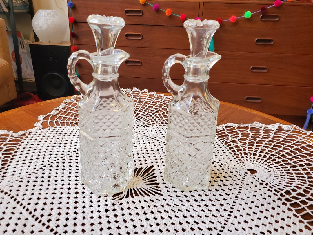 Vintage Wexford Anchor Hocking Cruet Set of 2 Oil and Vinegar Set - Etsy