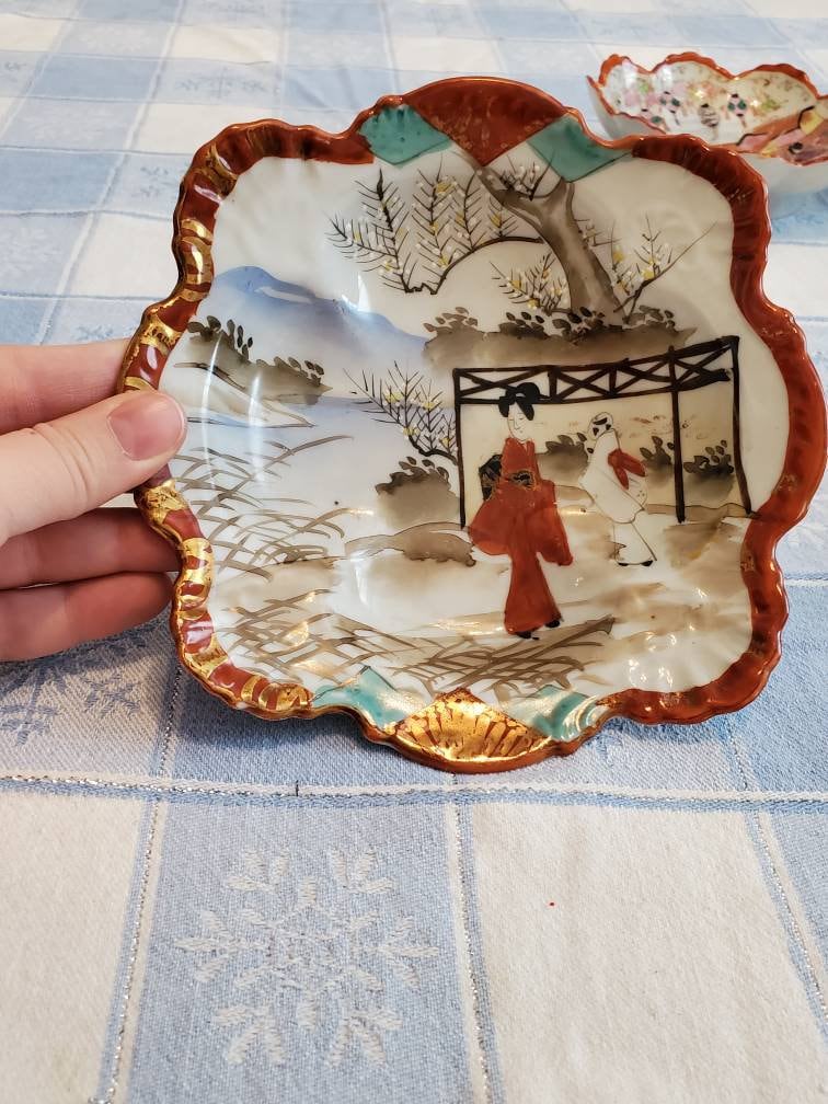 Vintage Japanese Geisha Girl Scalloped Dish - Etsy
