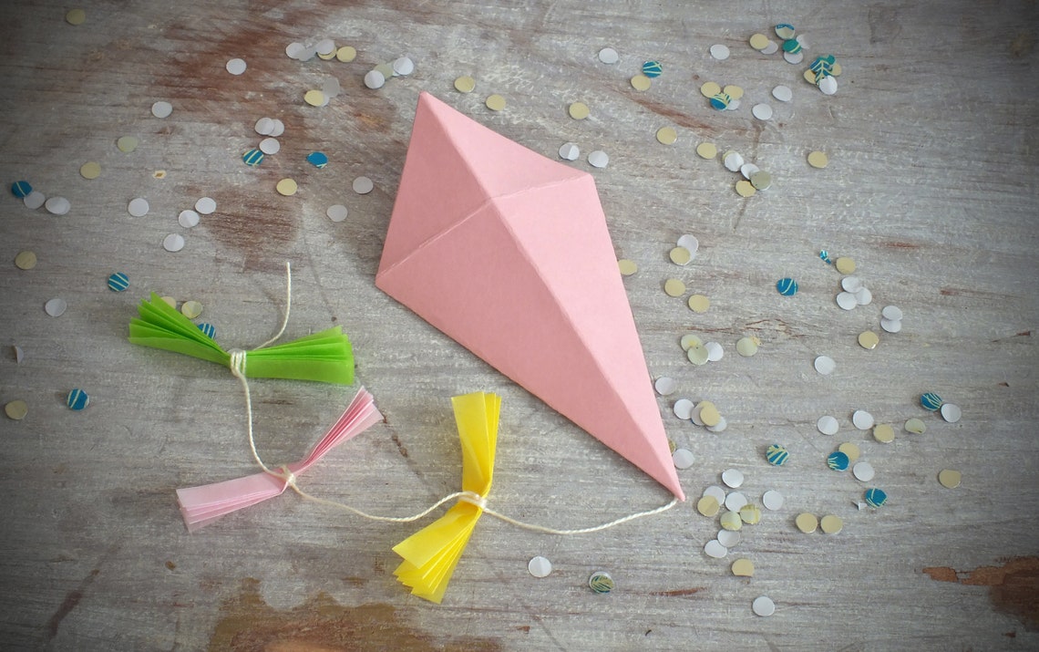 Paper Kites Gift Wrapping Decorations Set of 4 Apricot | Etsy