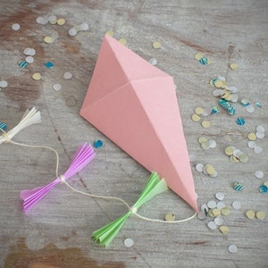 Paper Kites Gift Wrapping Decoration Set of 4 Dark Yellow - Etsy