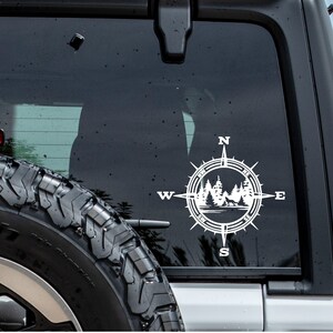 Wolf Compass PNW Vinyl Decal - Compass Sticker - Howling Wolf Decal - Etsy