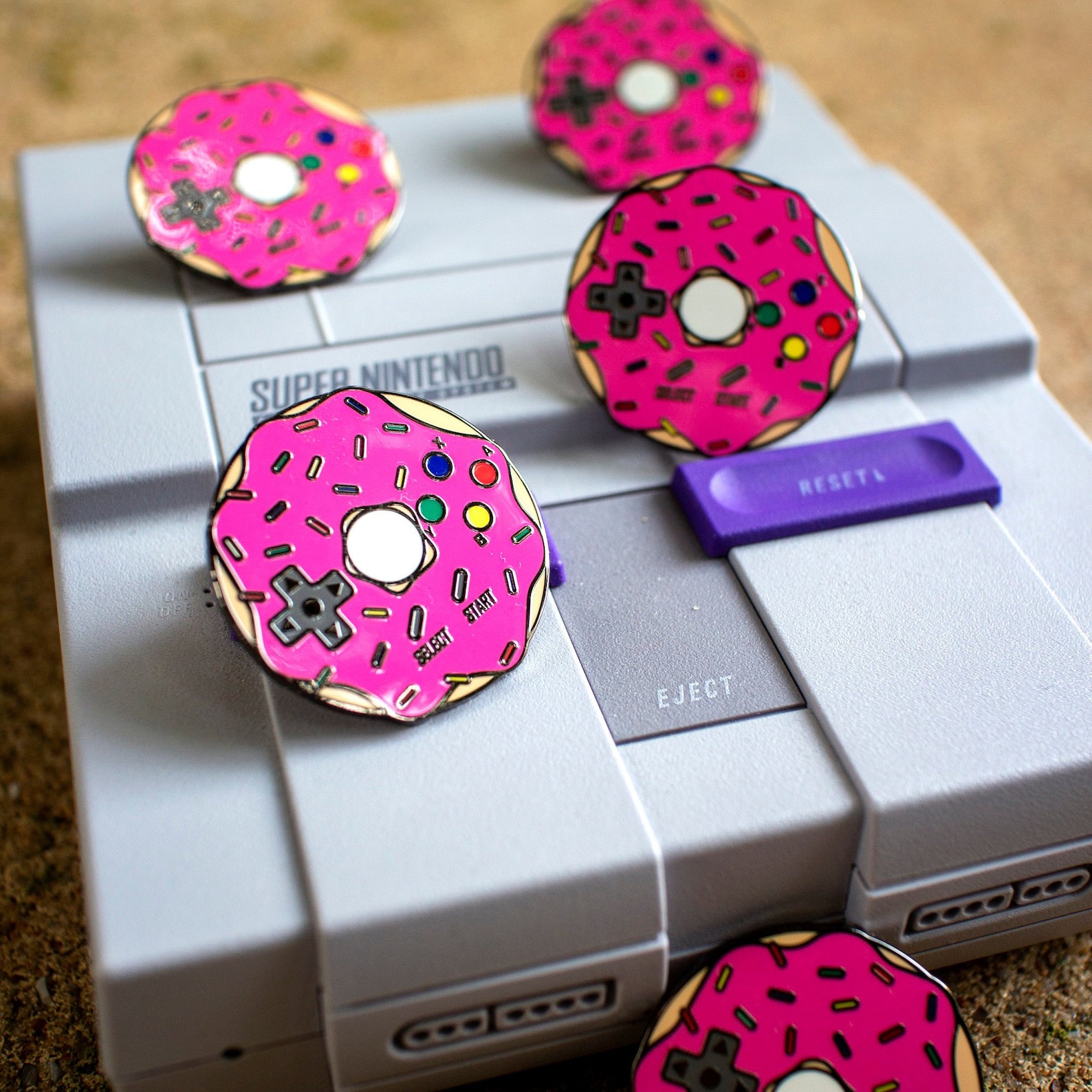 Super Nintendonut Pin - Etsy