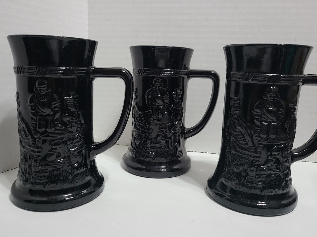 3 Tiara Black Beer Mugs, Tiara Black Glass Stien, Tiara Glass Beer Nugs ...