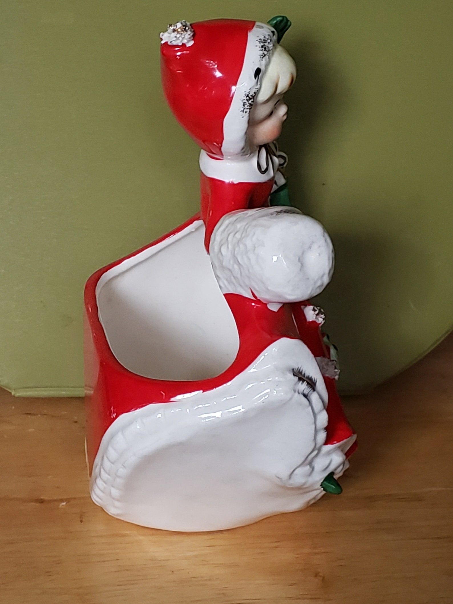 RELPO Christmas Ceramic Shopper Girl Planter Figurine, Christmas Girl ...