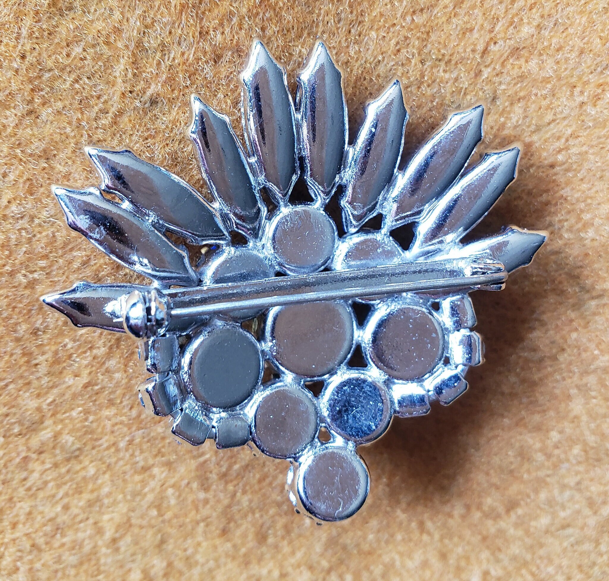 Unmarked SHERMAN ?? Brooch, Multi Tone Blue Spray Brooch - Etsy